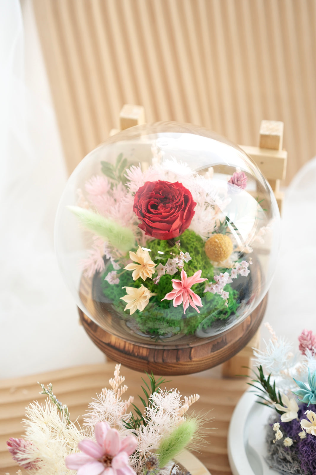 Handmade Preserved Flowers Dome