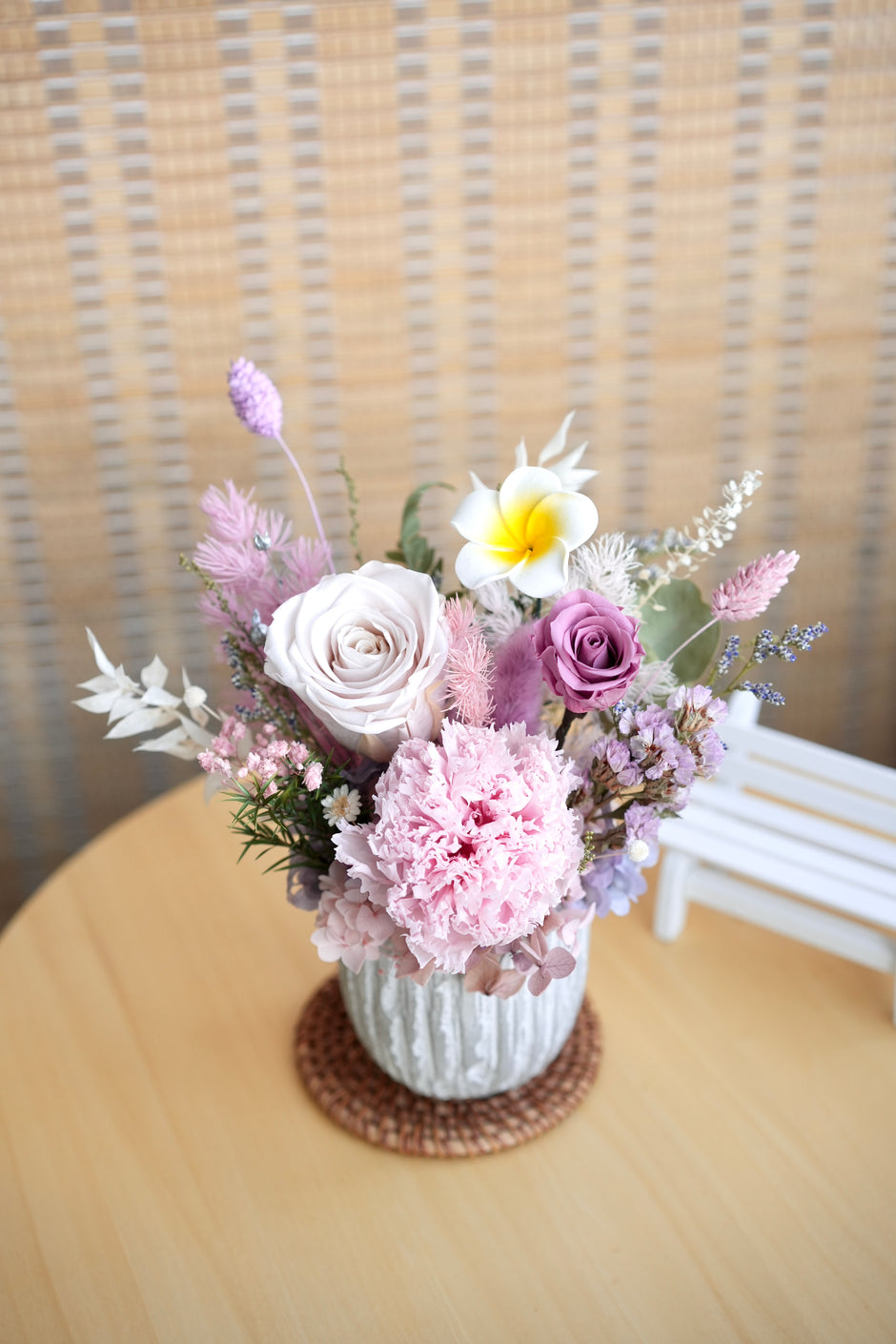 Moon Fleur Singapore - Preserved and Dried Flower Creations